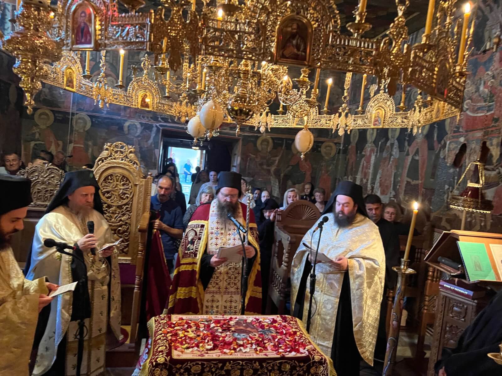 Εσπερινός και Εγκώμια στην Υπεραγία Θεοτόκο 2022 - Ιερά Μονή Σπαρμού ...